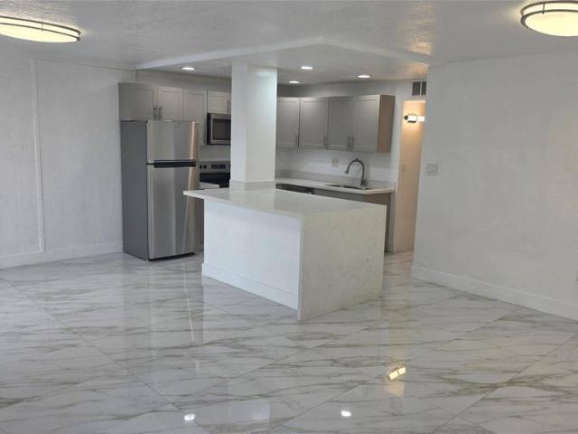 Luxury apartment complex for rent in Lauderhill, United States