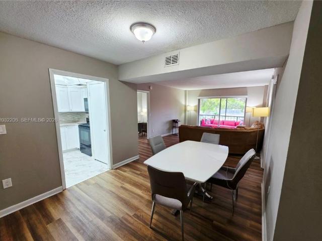 Luxury apartment complex for rent in Lauderhill, United States