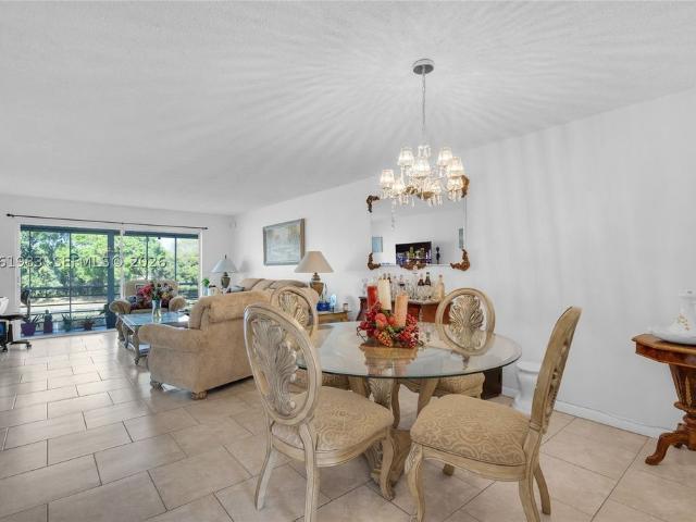 Luxury apartment complex for rent in Lauderhill, Florida