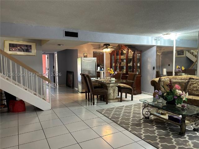 Luxury apartment complex for rent in Lauderhill, Florida