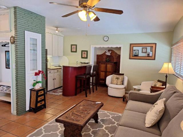 Luxury apartment complex for rent in Lake Worth, Florida