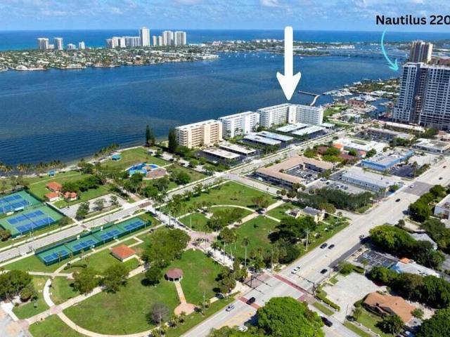Luxury apartment complex for rent in Lake Park, United States