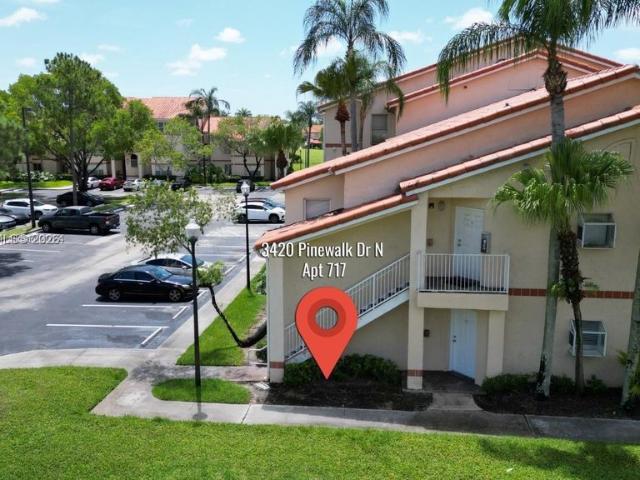 Luxury apartment complex for rent in Margate, Florida