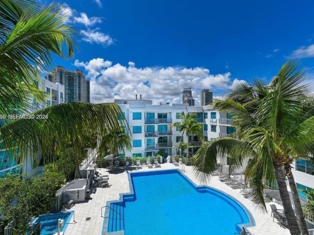 Luxury apartment complex for rent in Miami Beach, Florida