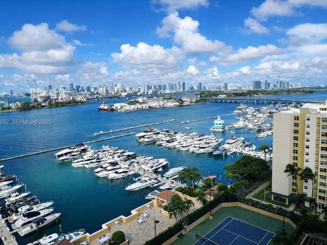 Luxury apartment complex for rent in Miami Beach, Florida