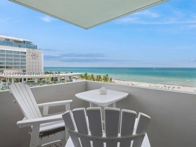 Luxury apartment complex for rent in Miami Beach, Florida
