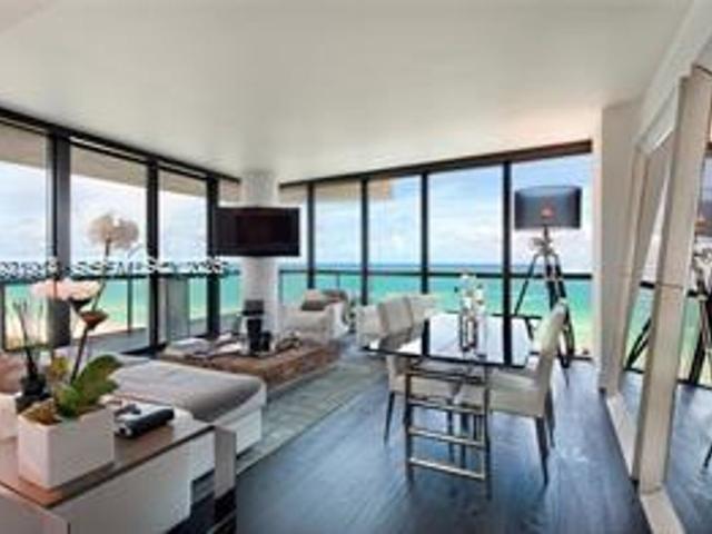 Luxury apartment complex for rent in Miami Beach, Florida