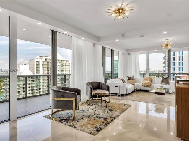 Luxury apartment complex for rent in Miami Beach, Florida