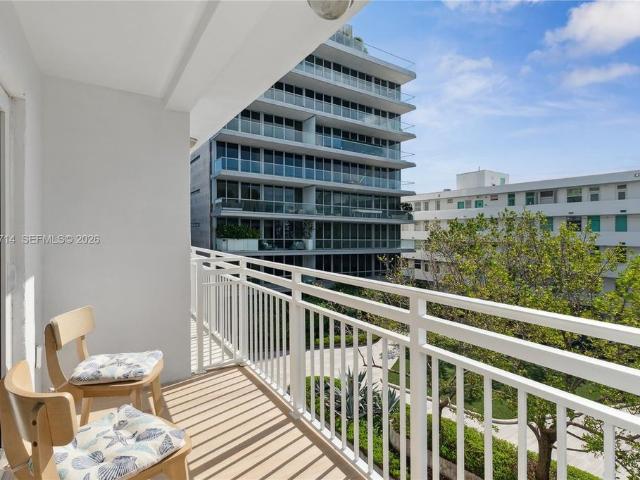 Luxury apartment complex for rent in Miami Beach, Florida