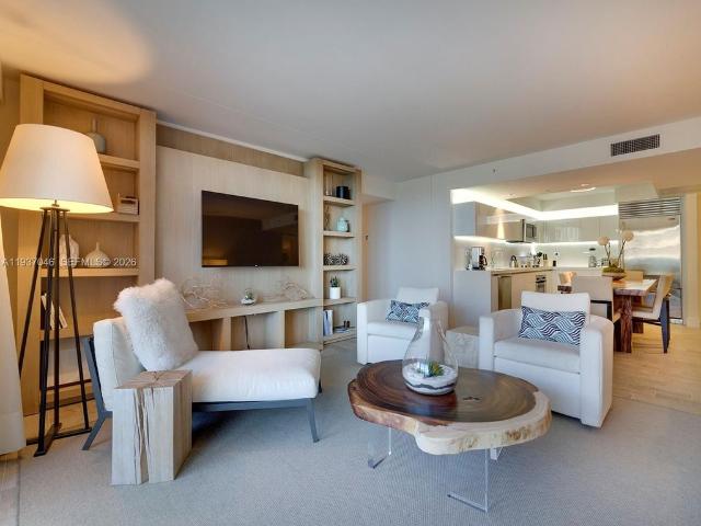 Luxury apartment complex for rent in Miami Beach, Florida