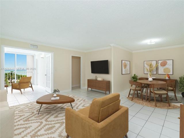 Luxury apartment complex for rent in Miami Beach, Florida
