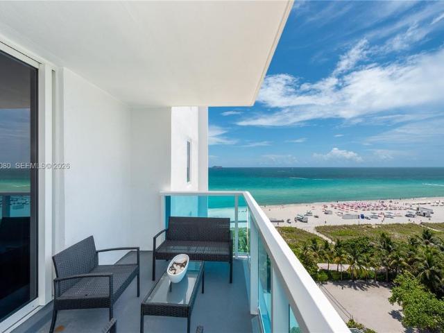 Luxury apartment complex for rent in Miami Beach, Florida