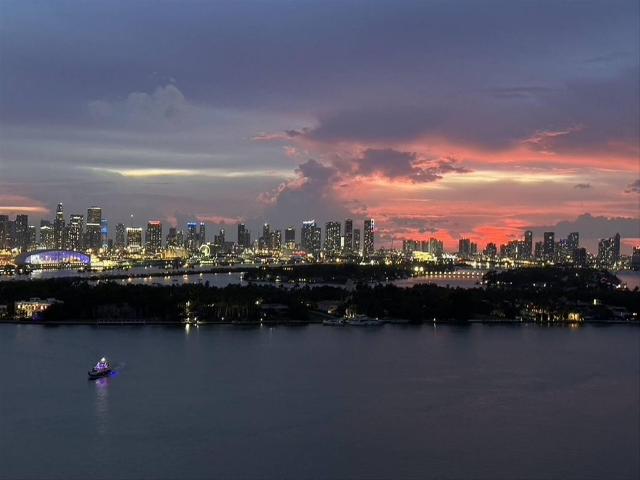 Luxury apartment complex for rent in Miami Beach, Florida