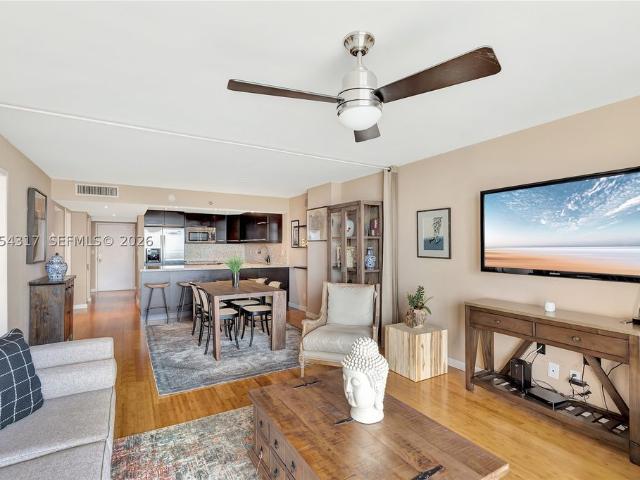 Luxury apartment complex for rent in Miami Beach, Florida