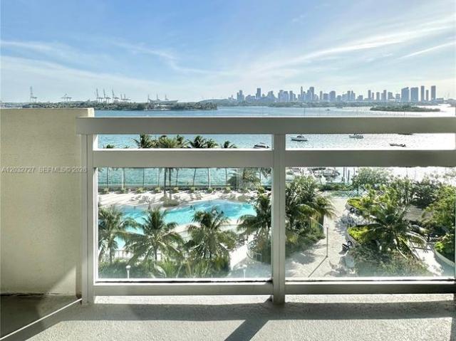 Luxury apartment complex for rent in Miami Beach, Florida