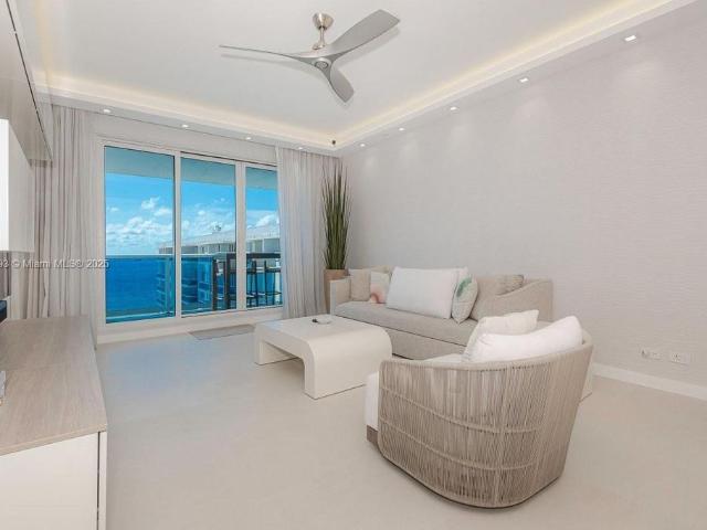 Luxury apartment complex for rent in Miami Beach, Florida