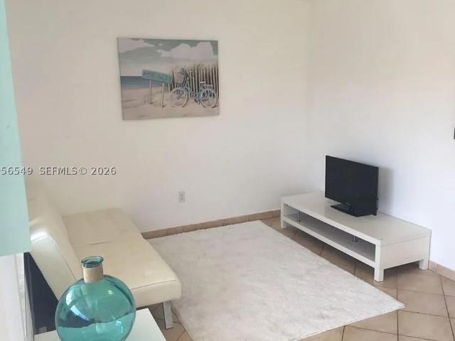 Luxury apartment complex for rent in Miami Beach, Florida