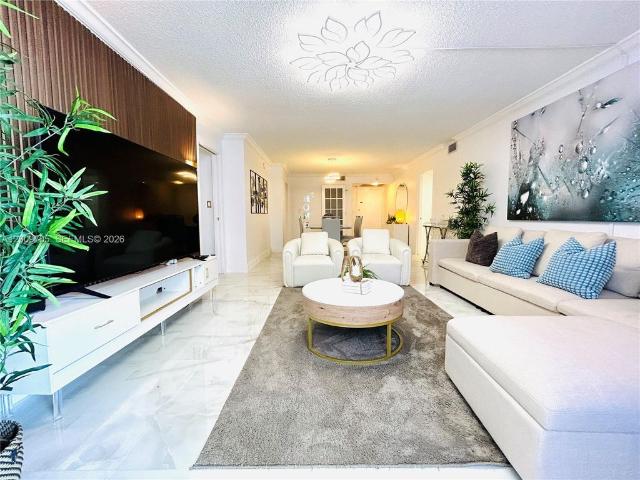 Luxury apartment complex for rent in Miami Beach, Florida