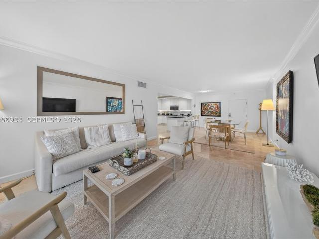 Luxury apartment complex for rent in Miami Beach, Florida