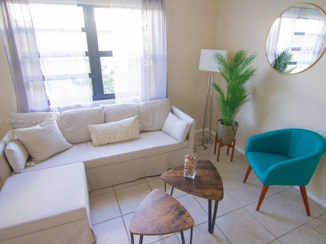 Luxury apartment complex for rent in Miami Beach, Florida