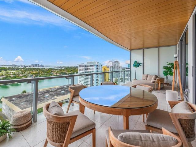 Luxury apartment complex for rent in Miami Beach, Florida