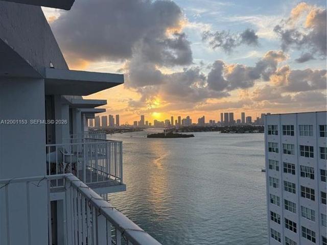 Luxury apartment complex for rent in Miami Beach, Florida