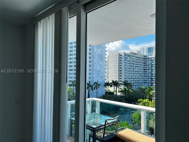 Luxury apartment complex for rent in Miami Beach, Florida