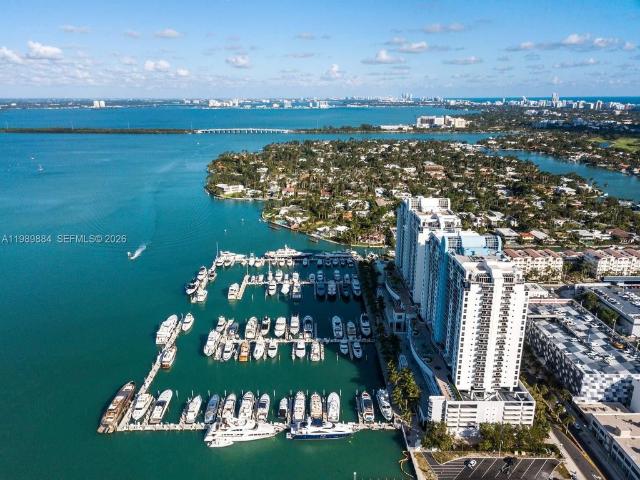 Luxury apartment complex for rent in Miami Beach, Florida