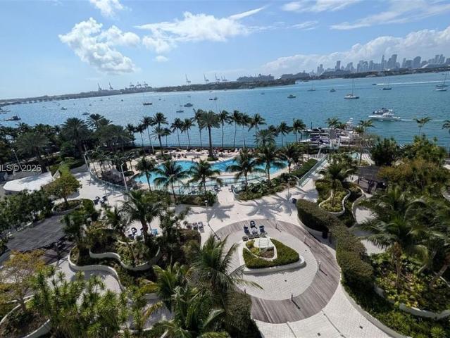 Luxury apartment complex for rent in Miami Beach, Florida