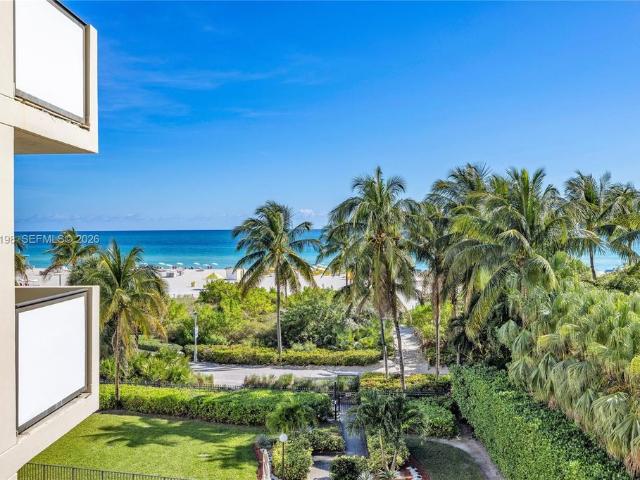 Luxury apartment complex for rent in Miami Beach, Florida