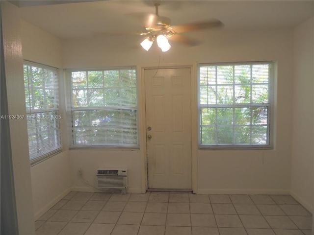 Luxury apartment complex for rent in Miami Beach, Florida