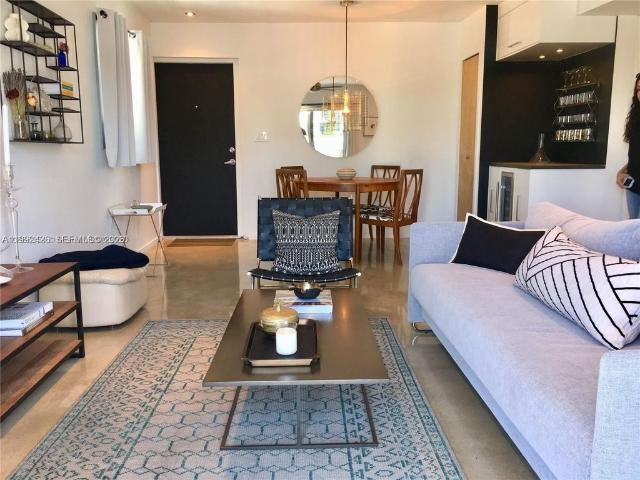 Luxury apartment complex for rent in Miami Beach, Florida