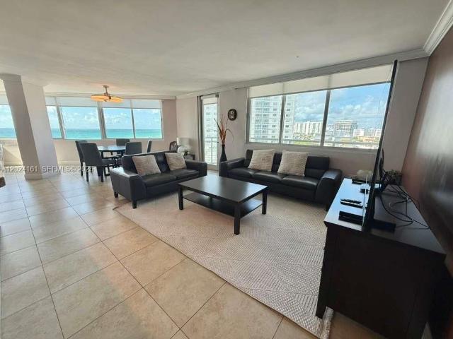 Luxury apartment complex for rent in Miami Beach, Florida
