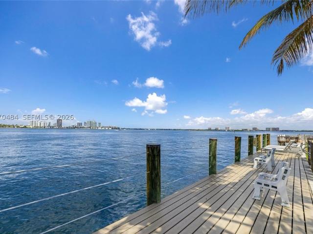 Luxury apartment complex for rent in Miami Beach, Florida