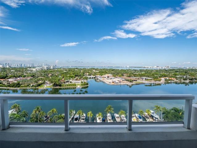 Luxury apartment complex for rent in Miami Beach, Florida
