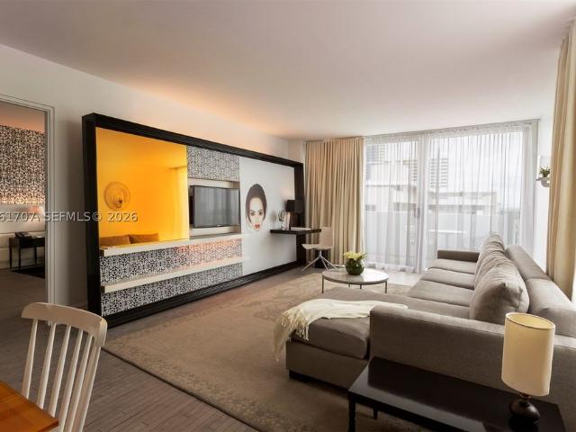 Luxury apartment complex for rent in Miami Beach, Florida