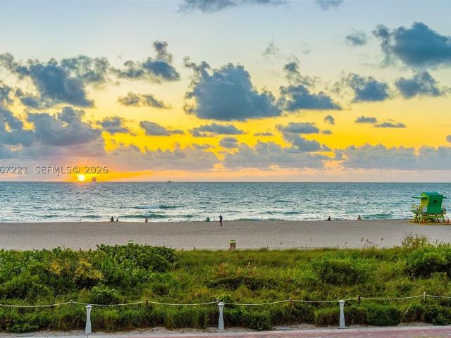 Luxury apartment complex for rent in Miami Beach, Florida