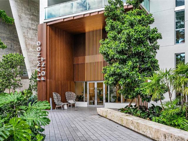 Luxury apartment complex for rent in Miami Beach, Florida
