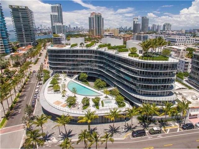 Luxury apartment complex for rent in Miami Beach, Florida