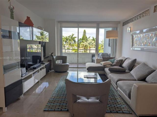Luxury apartment complex for rent in Miami Beach, Florida