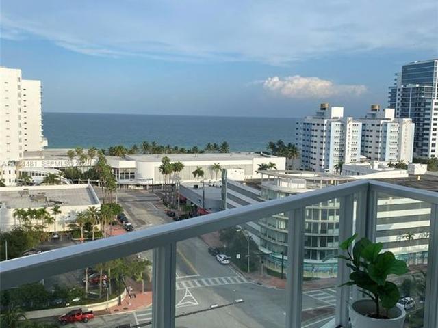 Luxury apartment complex for rent in Miami Beach, Florida