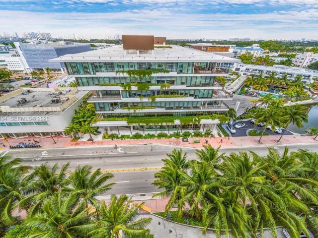 Luxury apartment complex for rent in Miami Beach, Florida