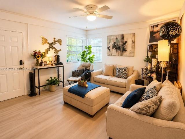 Luxury apartment complex for rent in Miami Beach, Florida