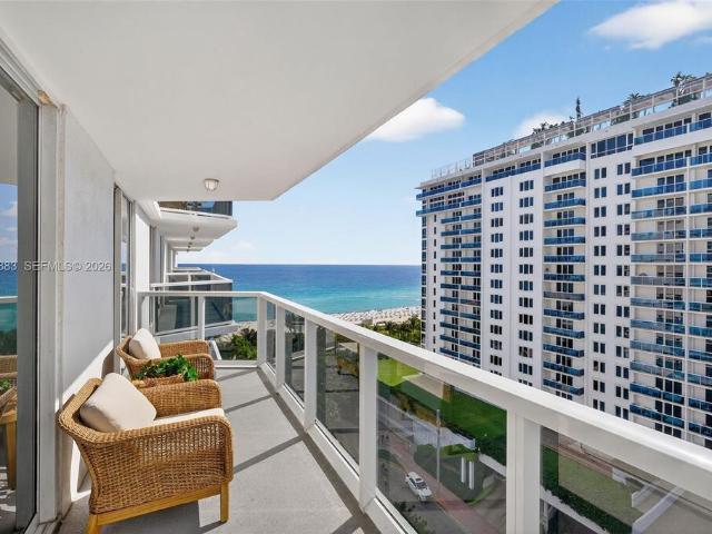 Luxury apartment complex for rent in Miami Beach, Florida