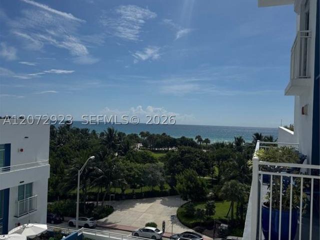 Luxury apartment complex for rent in Miami Beach, Florida
