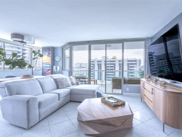 Luxury apartment complex for rent in Miami Beach, Florida