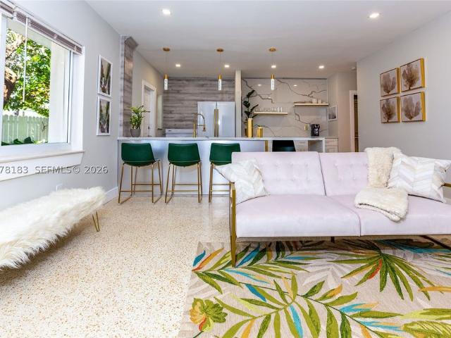 Luxury apartment complex for rent in Miami Beach, Florida