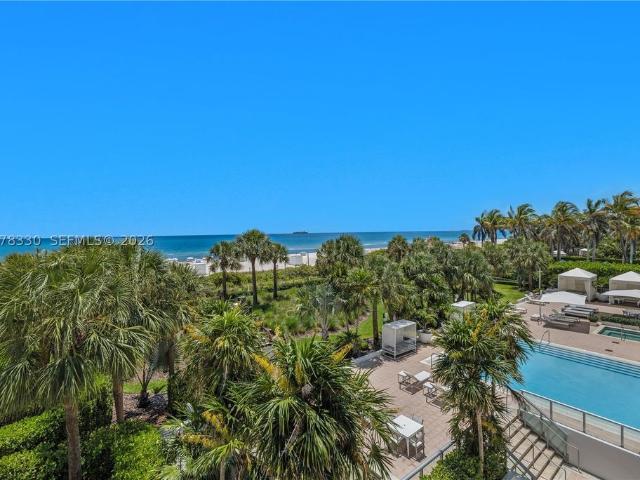 Luxury apartment complex for rent in Miami Beach, Florida