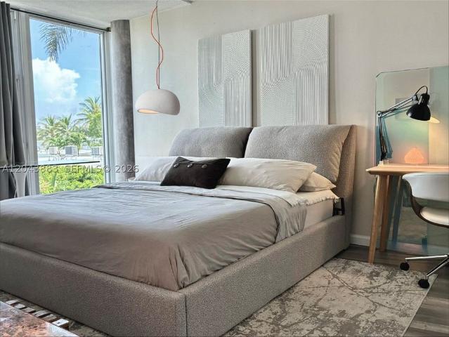 Luxury apartment complex for rent in Miami Beach, Florida
