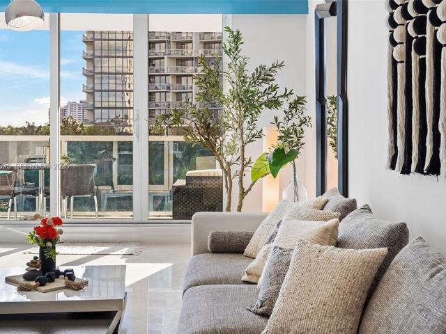 Luxury apartment complex for rent in Miami Beach, Florida